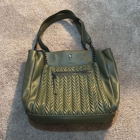 Simply Vera Vera Wang | Bags | Simply Vera Vera Wang Green Chevron ...
